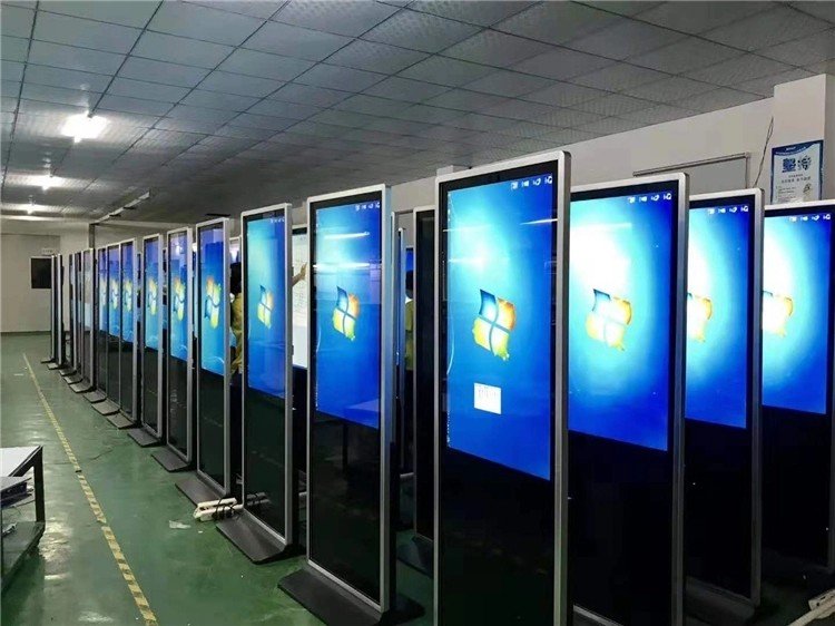 Advertising Standalone Digital Signage Indoor LCD Touch Screen 65 75 Inch 600cd/m2
