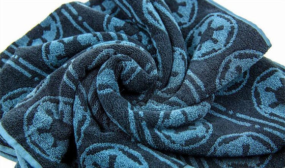 Yarn Dye Jacquard Patterned Bath Towels  Machine Washable Ultra Soft