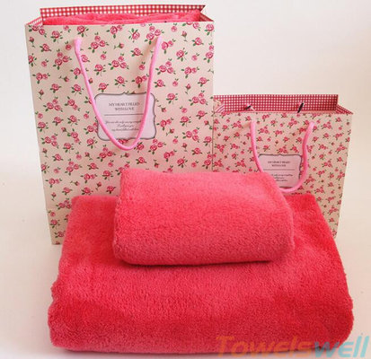Microfiber Coral Velvet Bath towels Scratch-Free, Machine Washable.