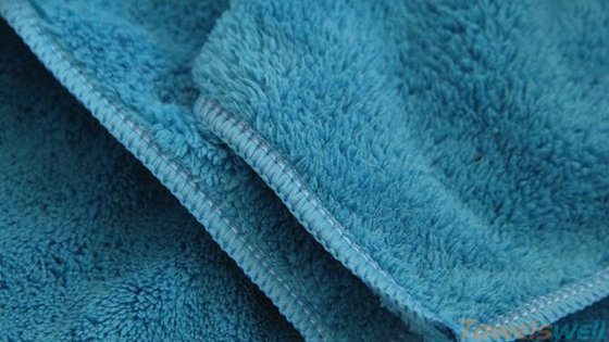 Microfiber Coral Velvet Bath towels Scratch-Free, Machine Washable.