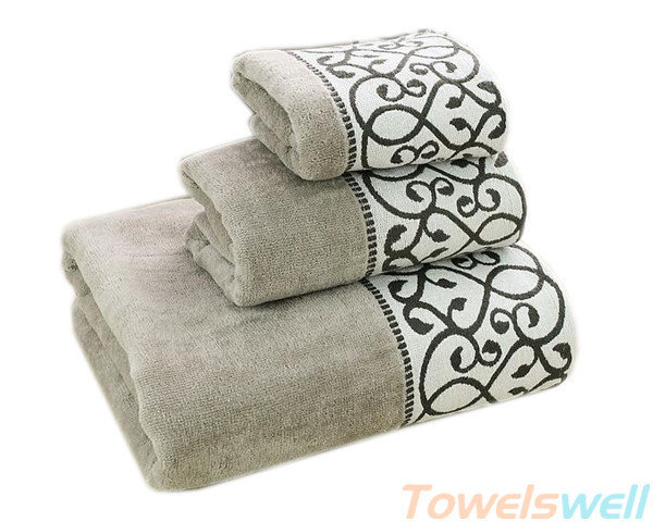Decorative Bath Towel Sets  Lint Free, Ultra Soft, Durable, Scratch-Free, Machine Washable.