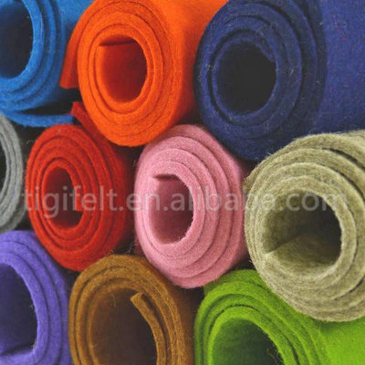 Professional manufacturer of Polyester Felt Fabric