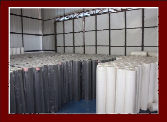 Agriculture / Medical Spunbond PP Non Woven Fabric Non-slip and Laminated 160cm - 320cm