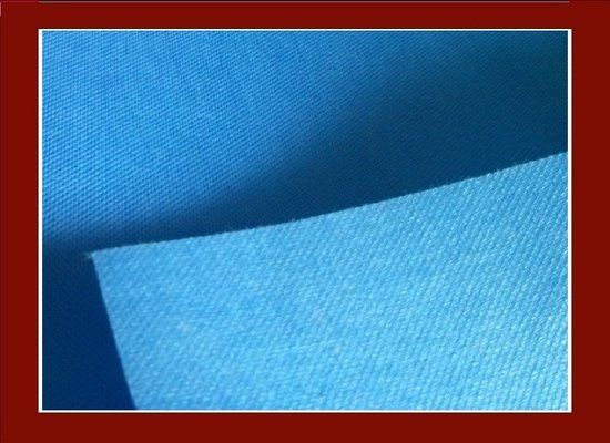 High-grade 100% PP Spunbond Nonwoven Fabric for Suit Cover , Blue or Customized