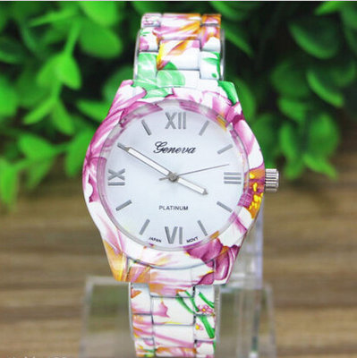 Lady Dress Relogio Flower Printing Geneva Quartz Watch For Business , Party , Sport