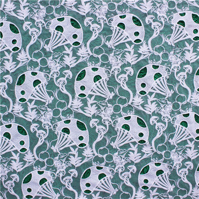 Latest arrival elegant milky guipure embroidery lace fabric african georges lace design