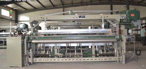 Medium - speed Textile Industry Machinery / Control Flexible Fabrics Rapier Loom
