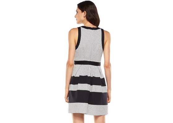 Geometric Jacquard Casual Womens Dresses / Flare Striped Pleated Skirt