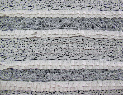 Multilayer Bridal Stretch Lace Trim Fabric Eco Friendly 50’’- 52’’ CY-LW0182