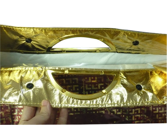 Eco friendly golden lamination non woven carry bag with metal handle