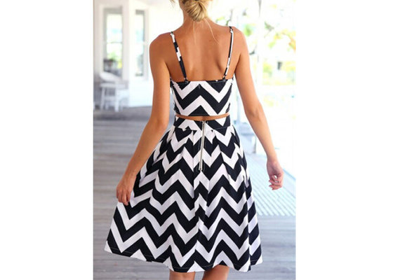 Casual Womens Chevron Printed Dresses , Summer Women Pleated Skirt
