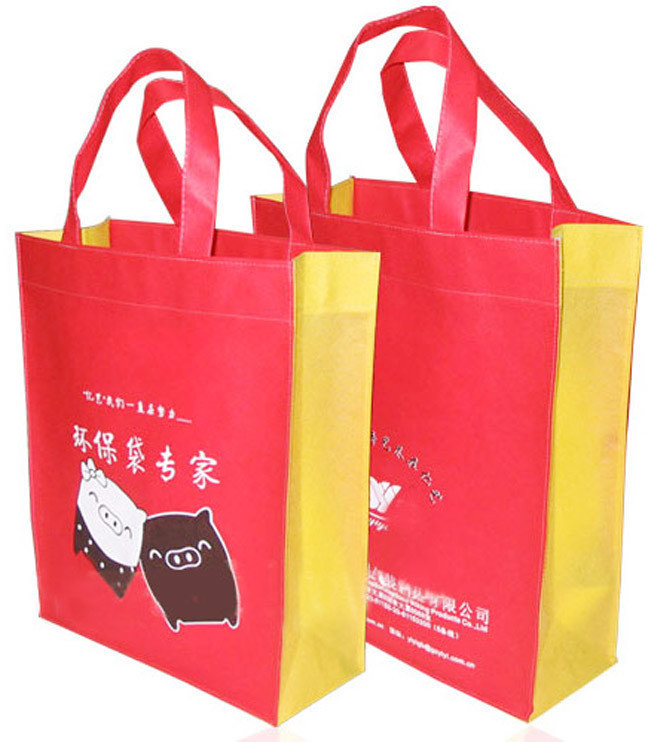 Red Non Woven Fabric Handle Bag , Fashionable Shopping Bags in CMYK color