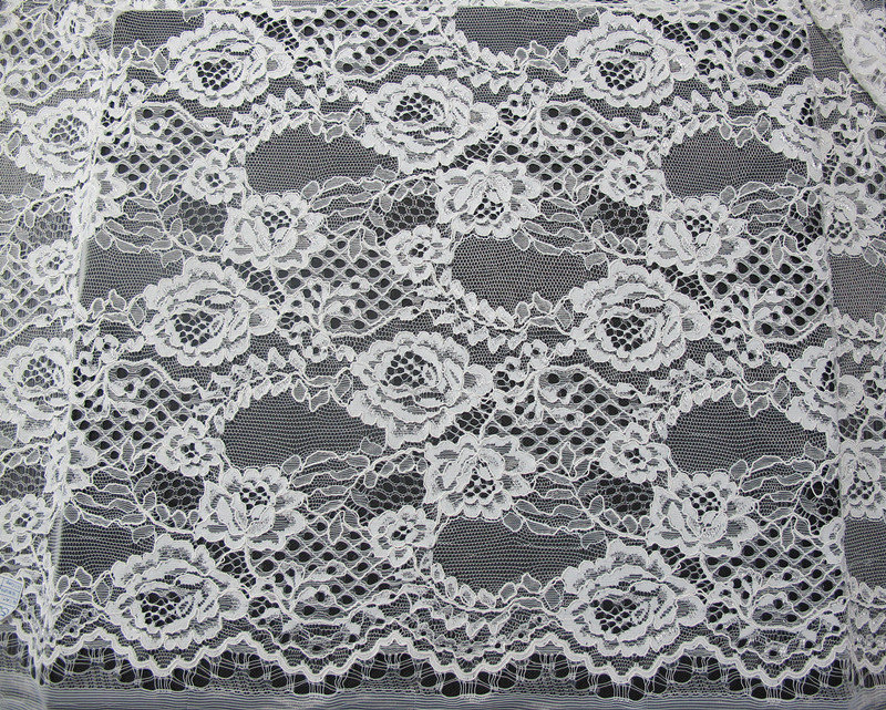 White Guipure Corded Lace Fabric For Wedding Dress Nylon Floral Knitted OEM ODM