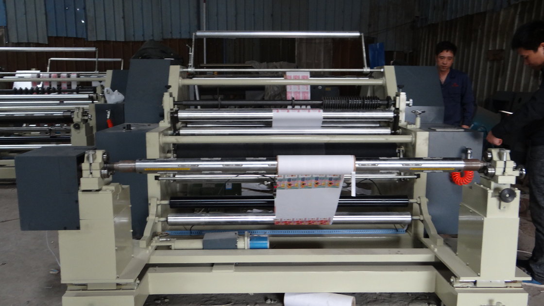 Full Automatic Vertical Slitting Rewinding Machine For Non Woven Fabric