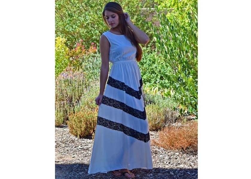 Lace Chevron Casual Womens Dresses , Low V Back Lace Embellished Maxi Dress
