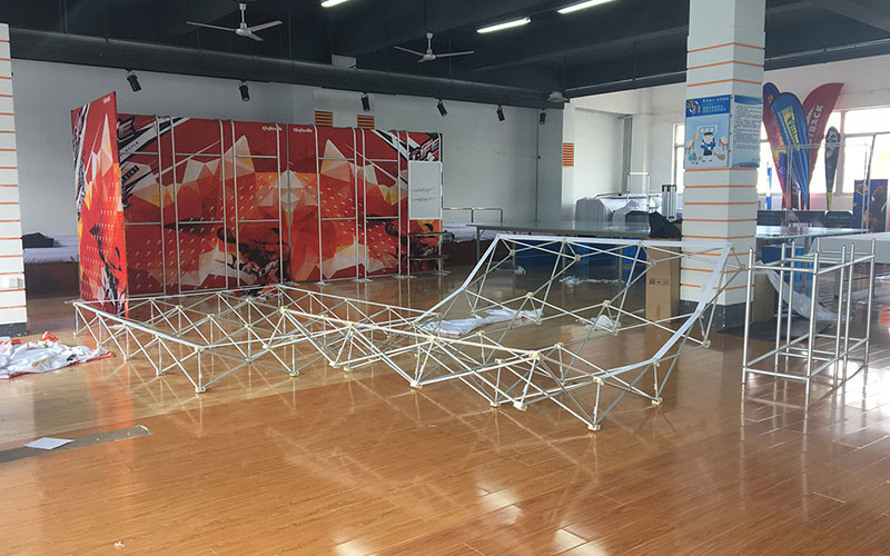 Changzhou Phoneto Advertising Display Equipment Co., Ltd. factory production line