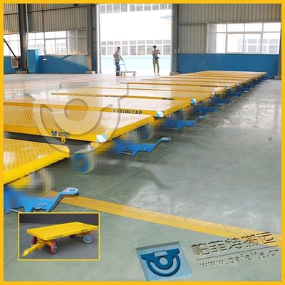 Tow tailer for assembly line with moving platform