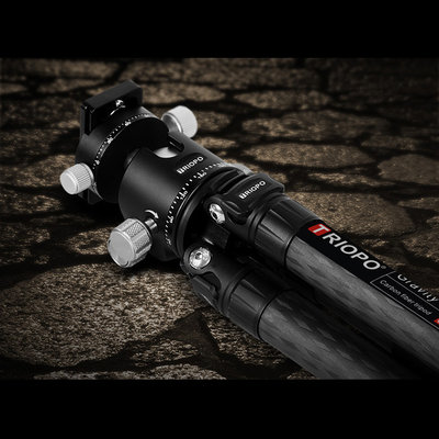 TRIOPO 4 -leg section tubes No-center column carbon Fiber Tripod for Heavy Camers and Lenses