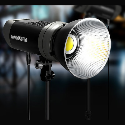 TRIOPO 200BI -Color temperature AC/DC LED continuous vdeo light photographic equipment