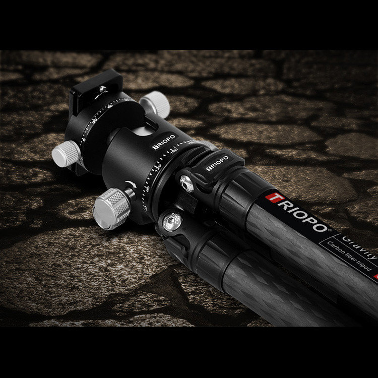 TRIOPO 4 -leg section tubes No-center column carbon Fiber Tripod for Heavy Camers and Lenses