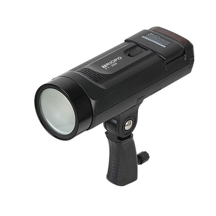 TRIOPO F1-250 pro all in one outdoor flash video studio lights