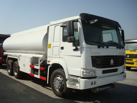 sinotruk howo 6x4 oil tanker truck