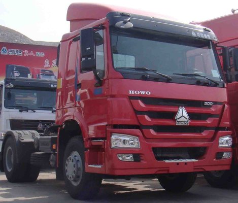 4x2 howo trucks low price for sale