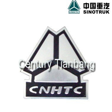 Sinotruk Howo truck parts/ truck body parts - Logo Shield AZ1646950001