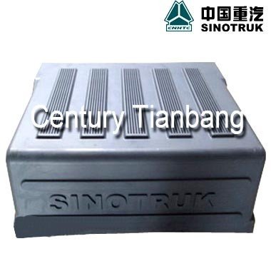 Sinotruk Howo truck parts Battery case top plastic AZ9100760102.