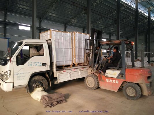 composite strap, polyester strap in transport/logistics packaging