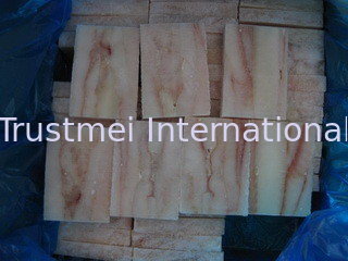 Frozen Alaska Pollock block portion skinless PBO (Theragra chalcogramma) 100+/-5g