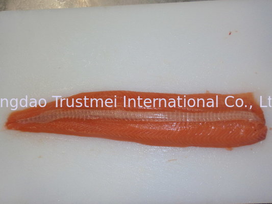 Frozen pink salmon fillets with 2cm fatline color p2+