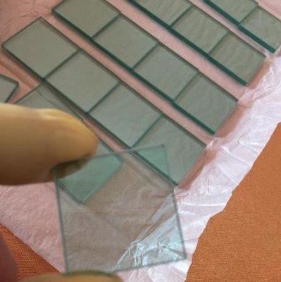 2PCS GRB3 KG3 Heat Absorbing Glass 25*25*3.0mm