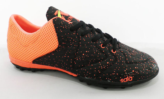 Breathable Air Pu Orange Mens Football Boots OEM / ODM Accepted