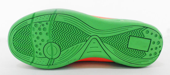 Ant-skip RB Outsole Children Soccer Shoes From Size 30 to 35#