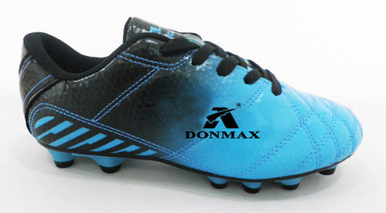 OEM Waterproof Turf Custom Childrens Soccer Shoes Lacing PU Donmax