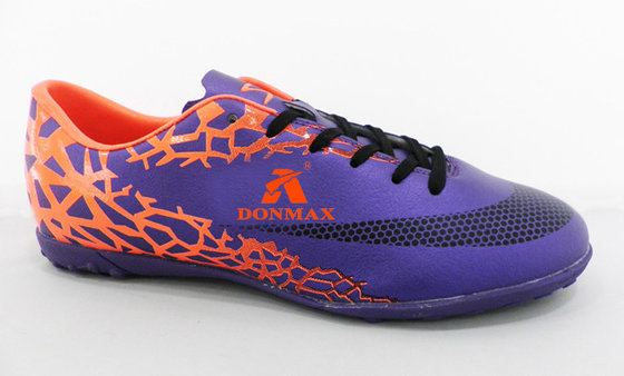 Popular Stylish Customized Indoor Outdoor Soccer Shoes Eco - Friendly