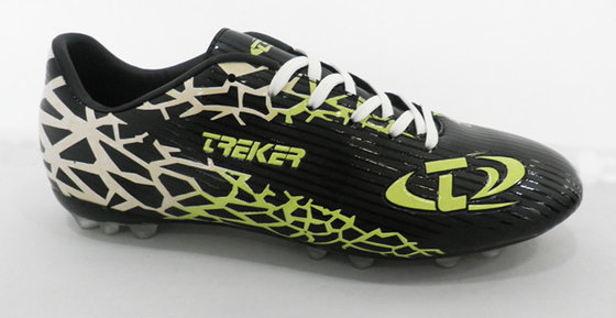 Glassic TPU Outsole Outdoor Soccer Boots With PU Upper Customized Brand Are Welcomed