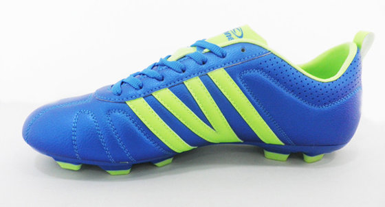 Customized Outdoor Soccer Cleats With PU Upper/TPU FG Ground
