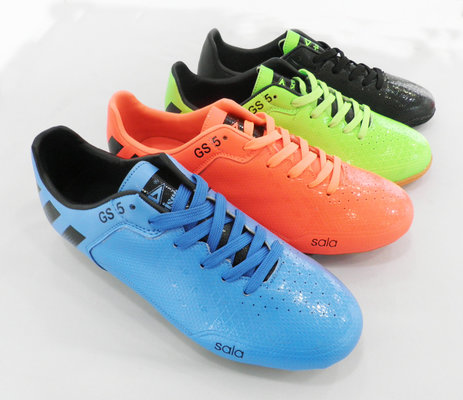 Colorful Adult Indoor Outdoor Soccer Shoes With PU Upper/Rubber Outsole