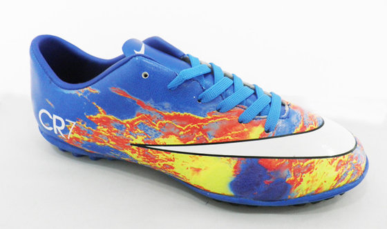 Logo Printing Indoor Outdoor Soccer Shoes / Boots With Lighweight Rubber Sole