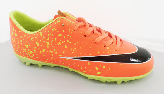 Colorful Customized Spike Indoor Football Turf Shoes Antiskid