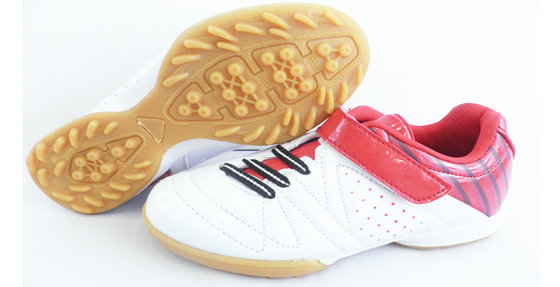 Wihte Rubber Sole Customized Indoor Soccer Shoes , Football Shoes