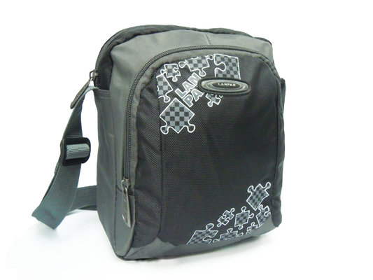 Blcak Shoulder Nylon Sports Bag For Men / Women / Children , Climbing Bag