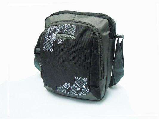 Blcak Shoulder Nylon Sports Bag For Men / Women / Children , Climbing Bag