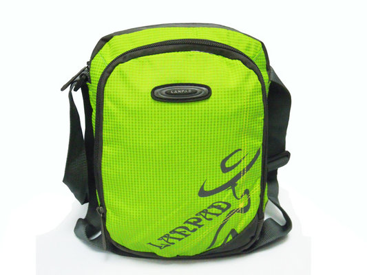 Green Shoulder Nylon Sports Bag For Men / Women / Children Outdoor