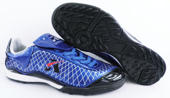 Futsal Shoes Outdoor Soccer Cleats , Waterproof / Breathable Football Shoes