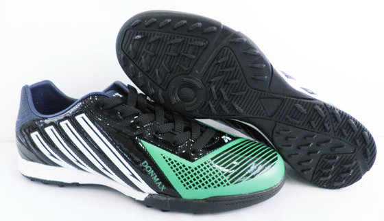Size 35 , Size 36 Outdoor Soccer Shoes For Women Footbal Match
