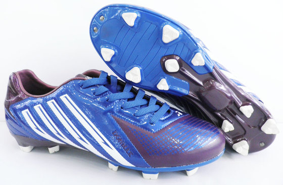 Size 35 , Size 36 Outdoor Soccer Shoes For Women Footbal Match