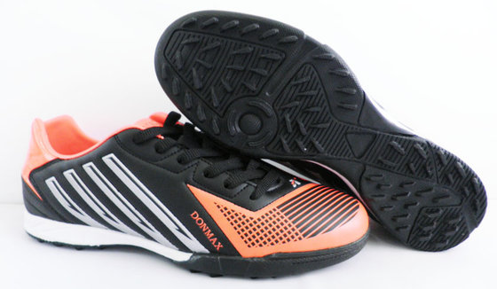 Size 35 , Size 36 Outdoor Soccer Shoes For Women Footbal Match